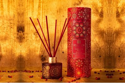 Namų kvapai su lazdelėmis – Magiški kvapai